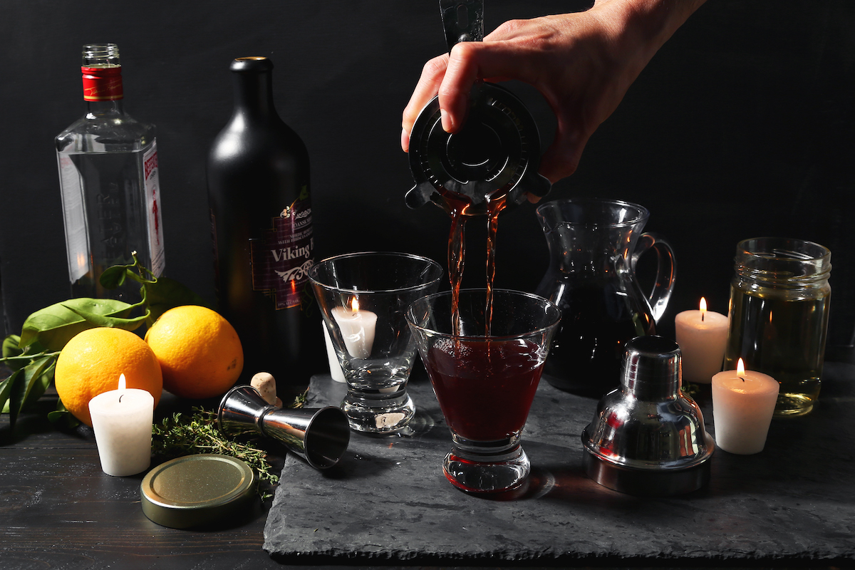 How To Make A Pomegranate Dragon Cocktail - Food.com