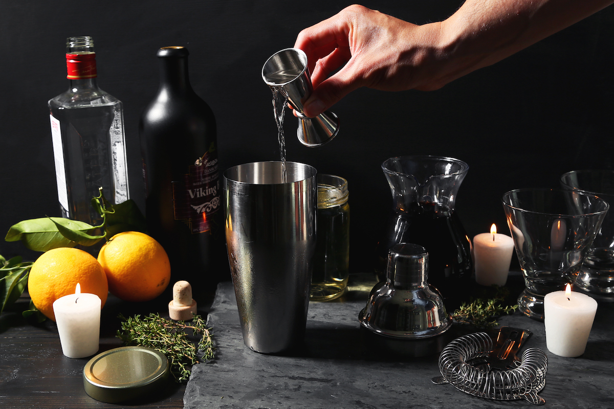 How To Make A Pomegranate Dragon Cocktail - Food.com